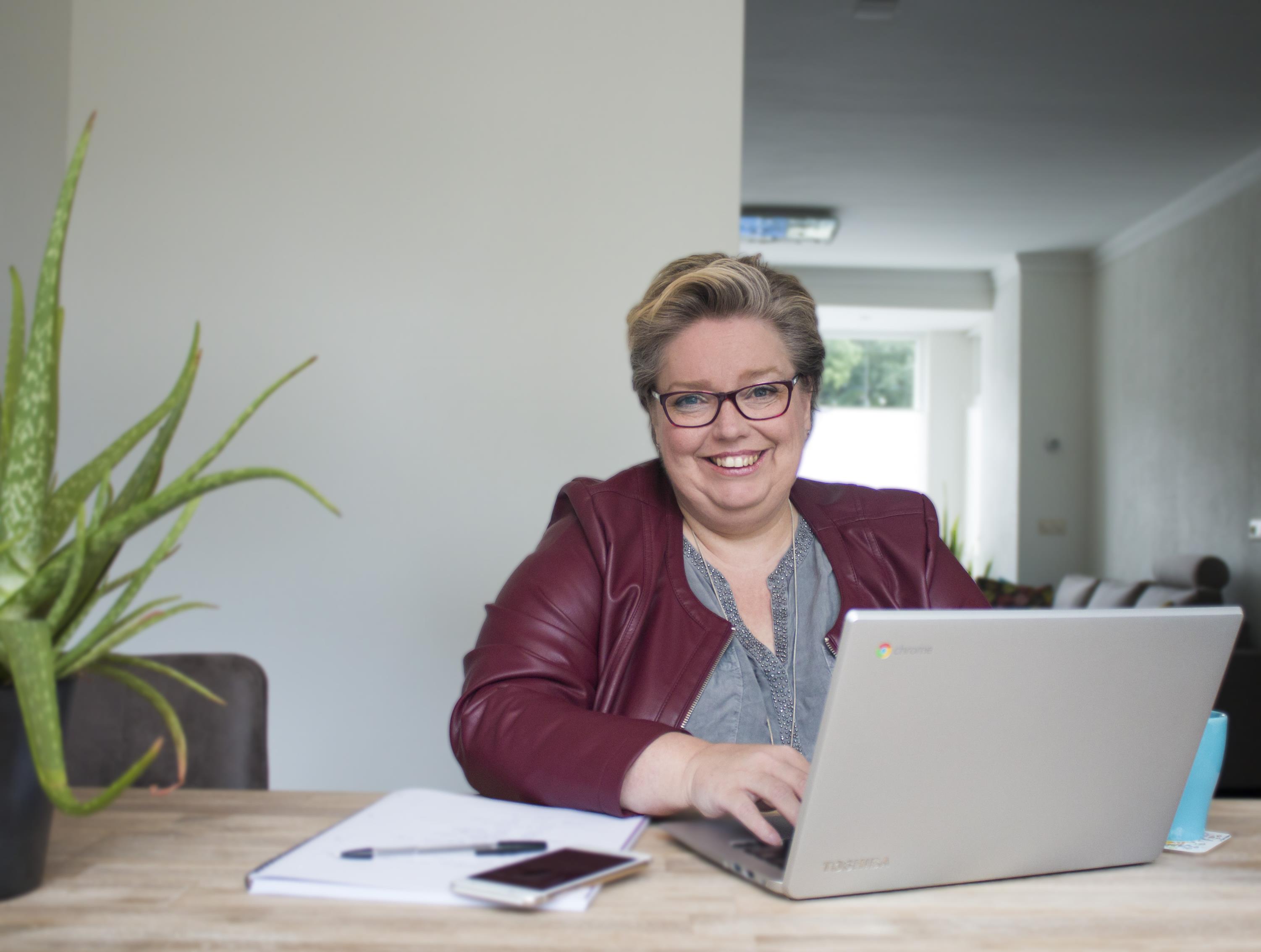 Wilhelmien van Vugt | Equine Saddlefitting Specialists