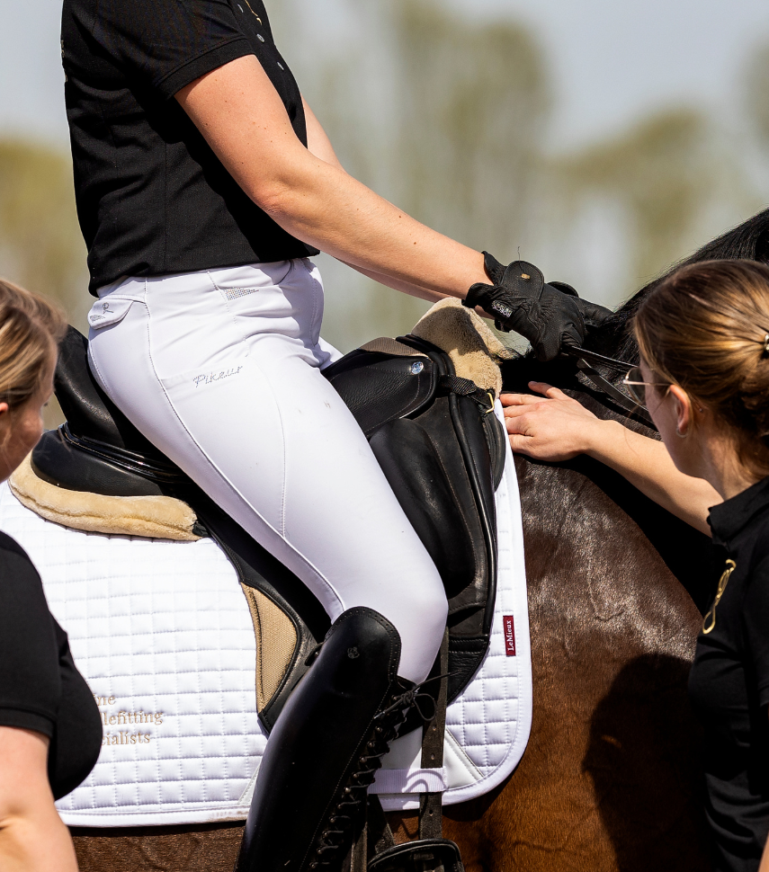 Zadelpasser, zadelmaker of verkoper: wie doet wat? | Equine Saddlefitting Specialists